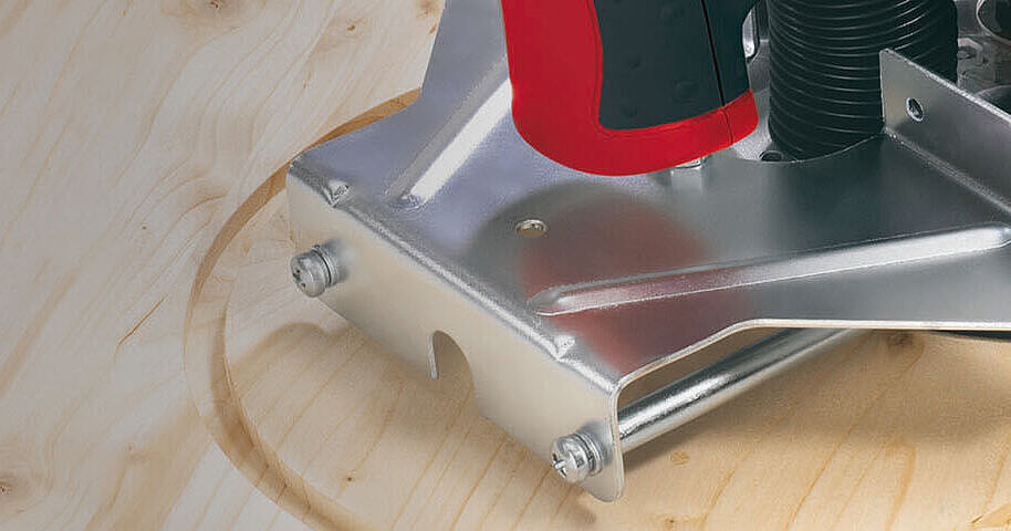 Фрези за дърво: Фрези и плоски дюбели | Einhell.bg